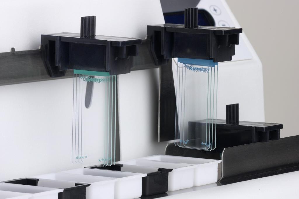 Leica ST4020 | Linear Slide Stainer, Compact